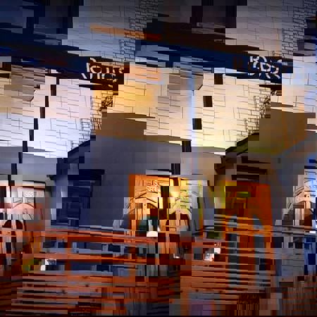 Rodos Restaurant & Tavern - Greek Restaurant - Montréal - Restoenligne.com